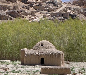 MIL SOLES ESPLÉNDIDOS