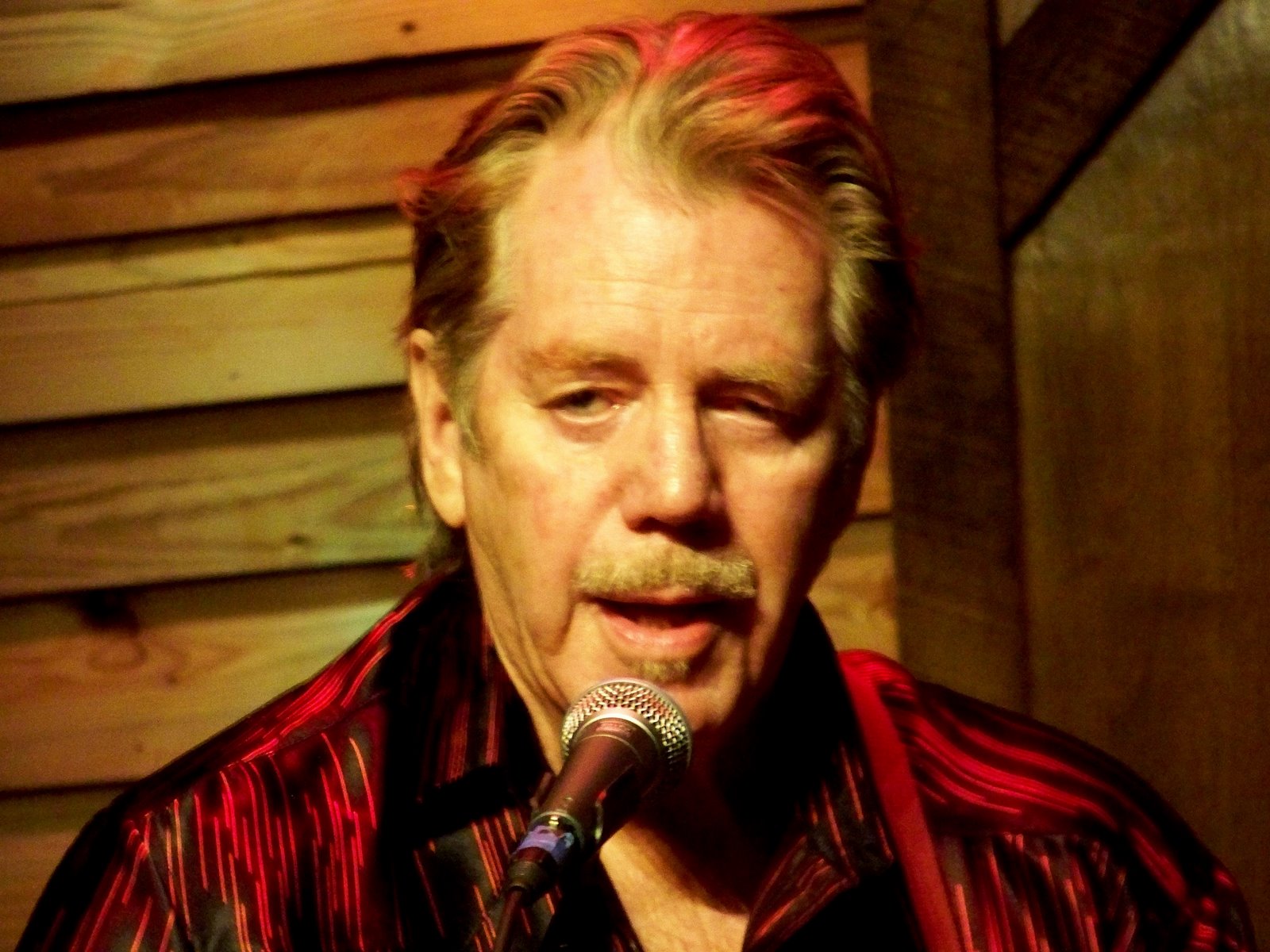 The older you will get...: Saw Dan Hicks and his Hot Licks...