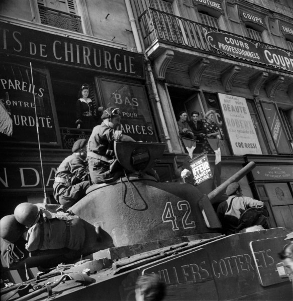 Los Grandes Fotografos: Pierre Jahan (1909-2003)