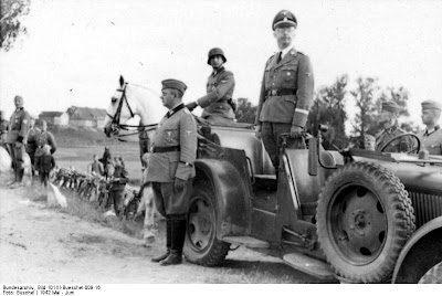 NAZI JERMAN: Foto 8. SS-Kavallerie-Division "Florian Geyer"