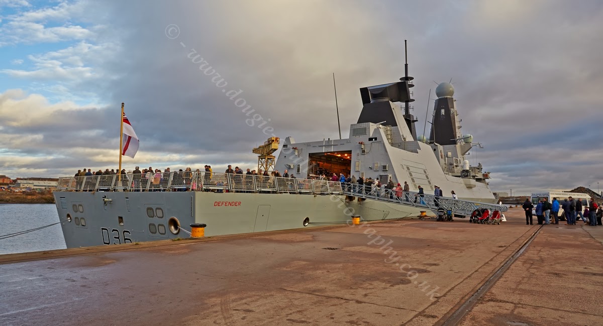 Dougie Coull Photography: HMS Defender - Glasgow Open Day