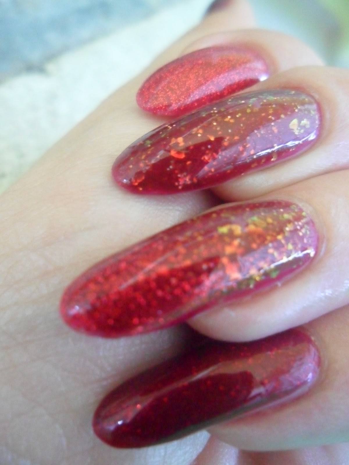 Red polish or bad polish?: Red challenge - bling me on