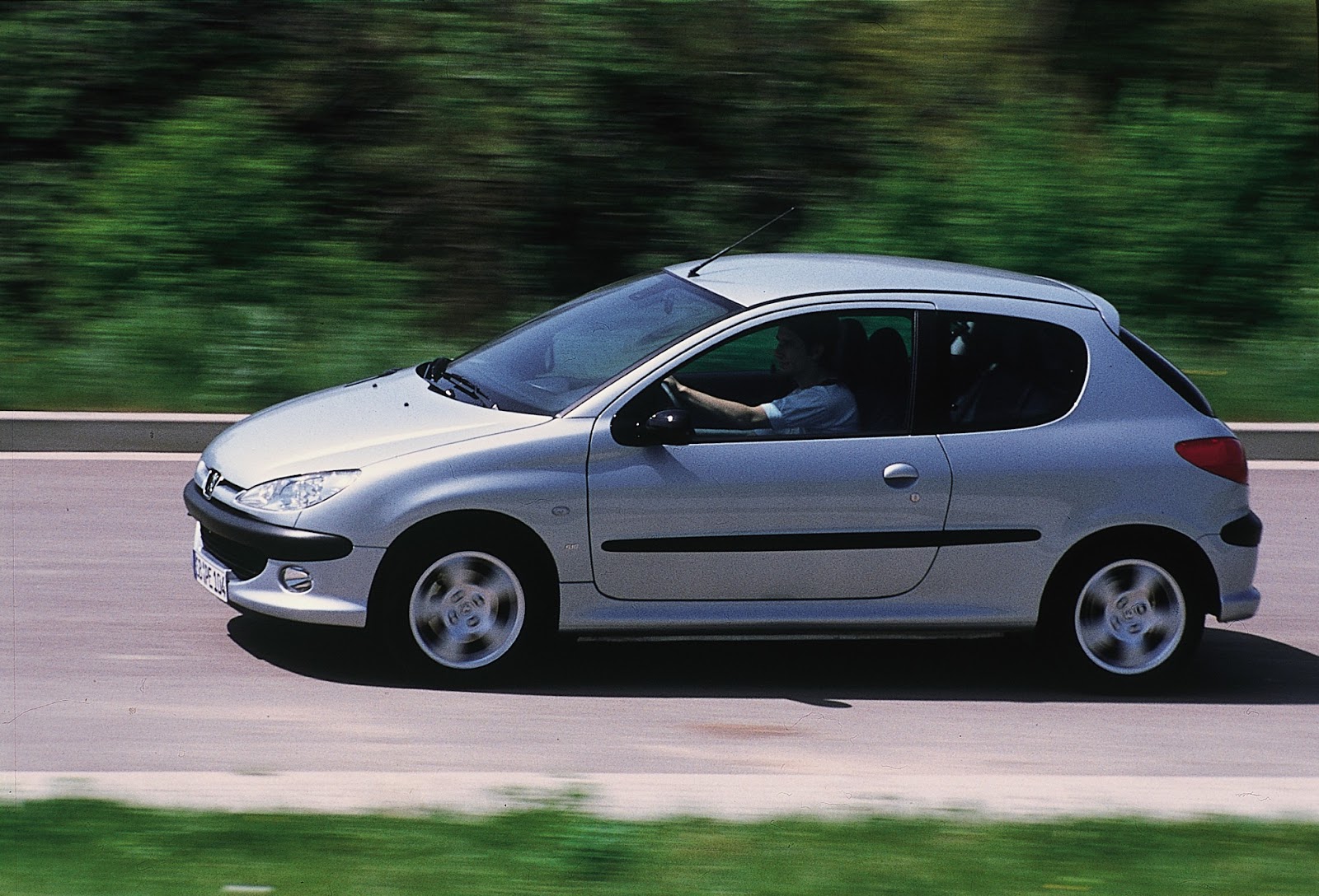 PeugeotFrance: Peugeot 206