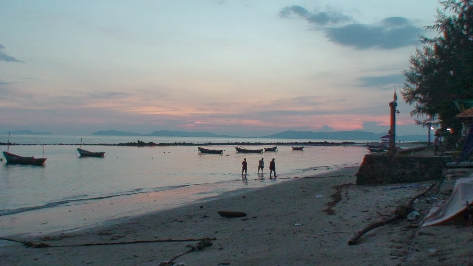 Ban Chang, Rayong, East Coast Thailand: Loi Krathong in Ban Chang an ...