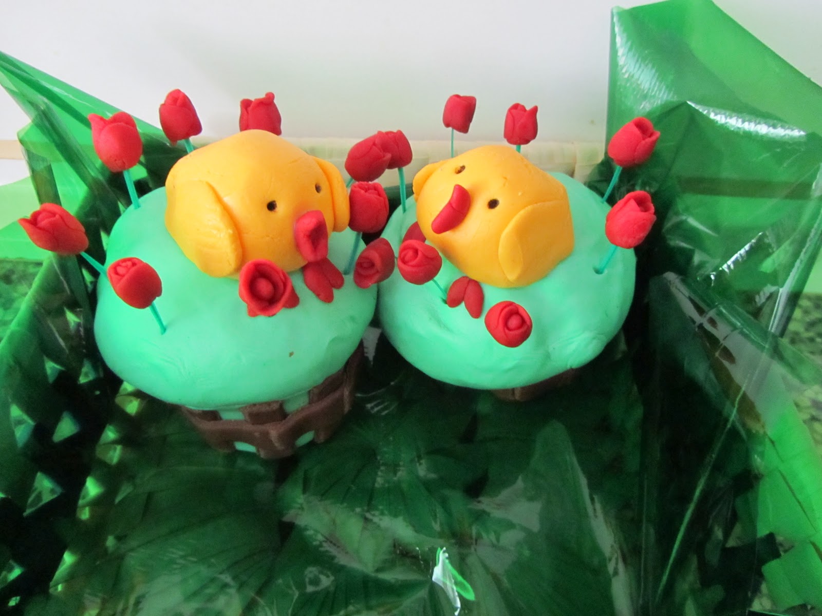 THE 3C QUEEN: CUPCAKES DE POLLITOS Y CORAZONES
