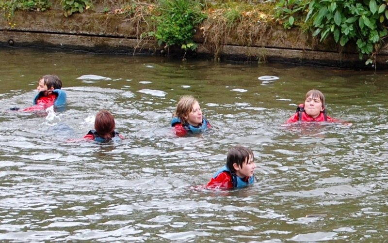 Tonbridge Daily: Tonbridge Canoe Club