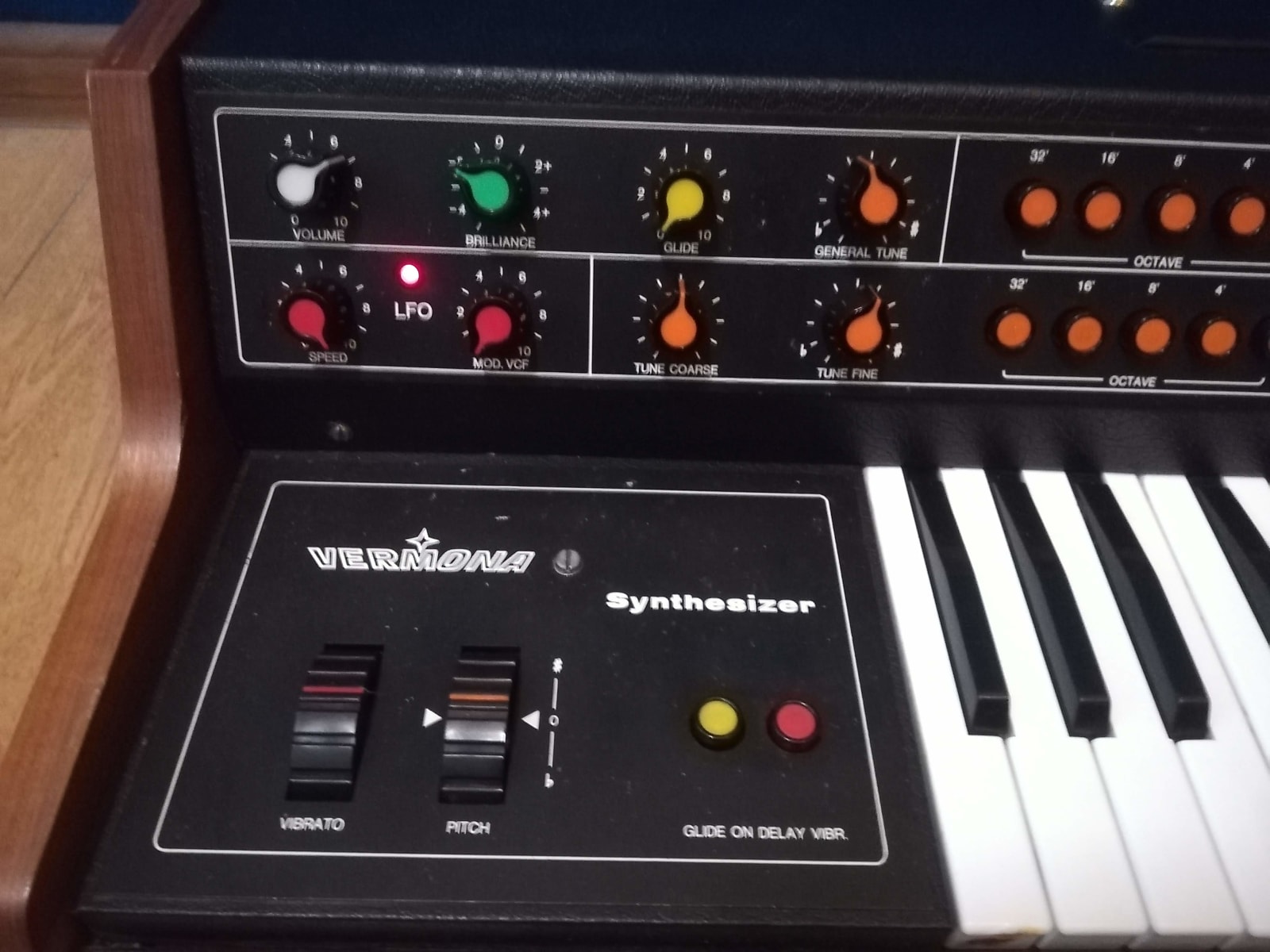 MATRIXSYNTH: Vermona Analog Synthesizer 80s GDR German NOS SN 214372