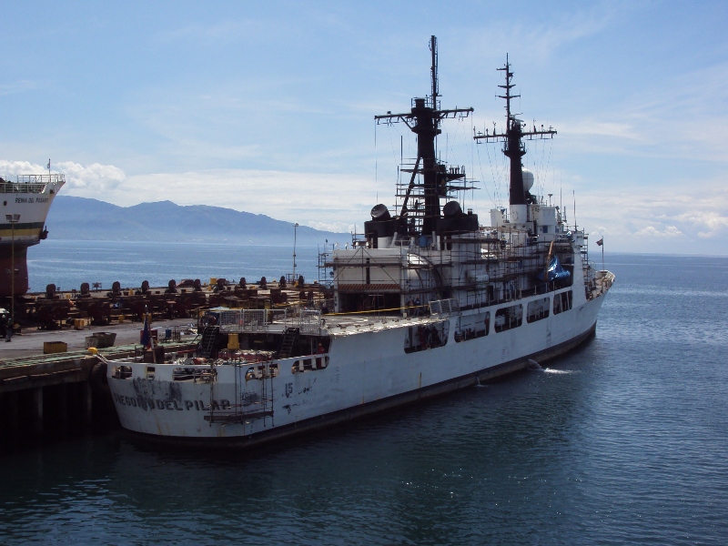 Em Esber Blog 2: MV Eastern Endeavor at Keppel Shipyard, Bauan Batangas ...