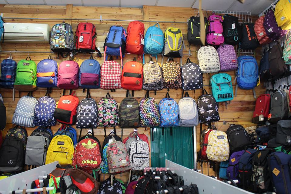 Tin Tuc Thi Truong Balo Hien Nay: Yêu cầu của shop balo chính hãng là gì?