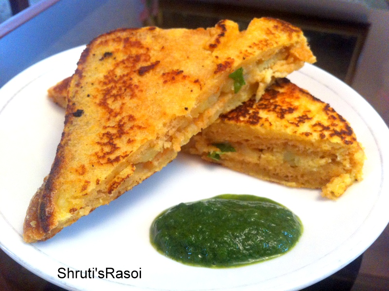 Shruti Rasoi: Stuffed Bread Pakora with a twist