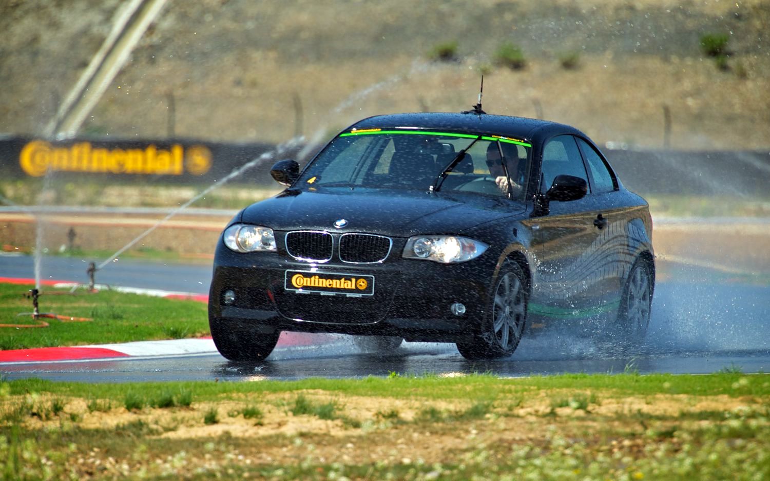 Tyre and Rims (H2O One Stop Sdn. Bhd.): Continental ContiSportContact 5 ...