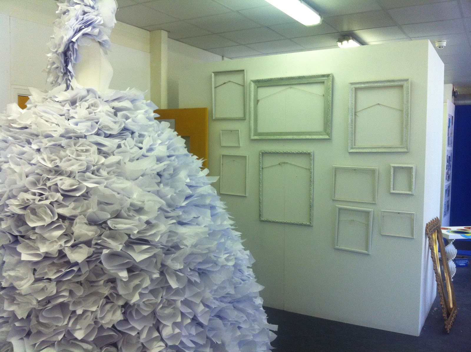 Hannah Sykes : Exaggerated Repetitive Forms