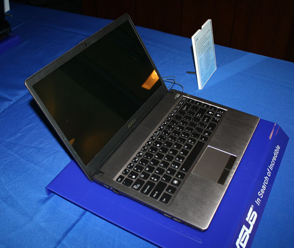 Asus U47A and U47VC Notebook Ultra Portable with Intel Ivy Bridge