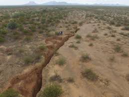Arizona Geology: Mapping Earth Fissures in Arizona - An ongoing task!