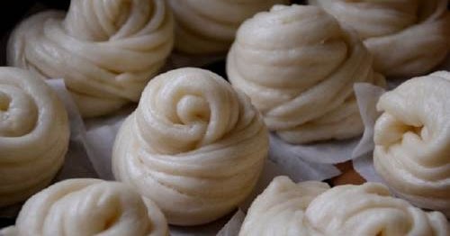 Chinese flower mantou (Sarawak)