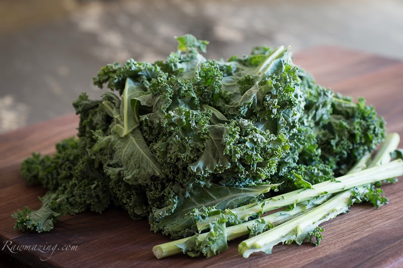 Cheezy Kale Almond Crackers recipe