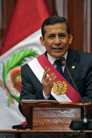"El Todopoderoso": Ollanta Moisés Humala Tasso fue investido como nuevo ...