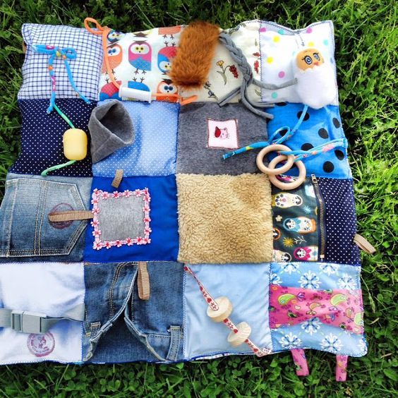 With Hook and Needle: Fiddle Quilts