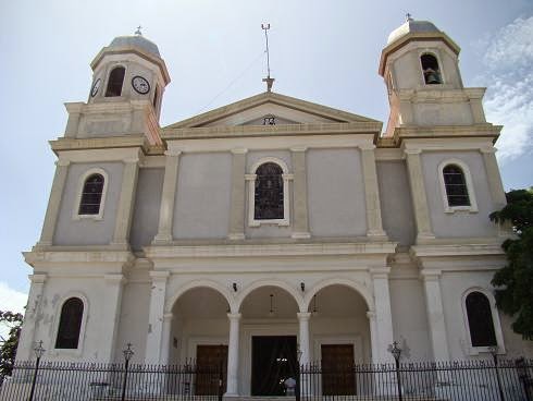 Guía turística de Venezuela: CUMANA - CAPITAL DEL ESTADO SUCRE