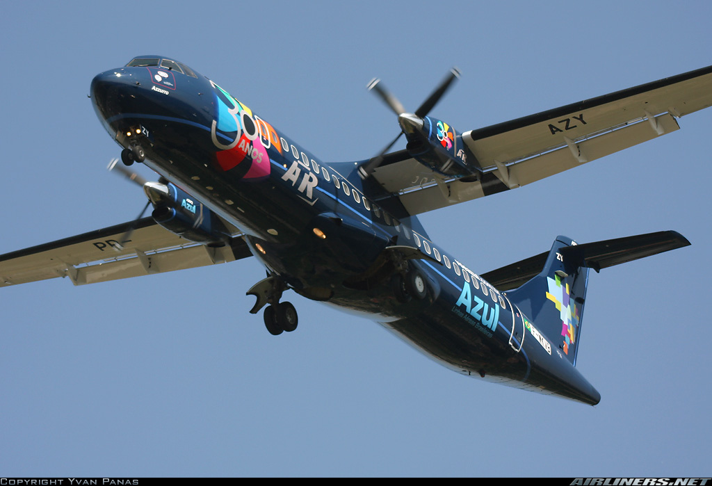 Aviação no Brasil e no Mundo: NOVO ATR AZUL 30 Anos ATR