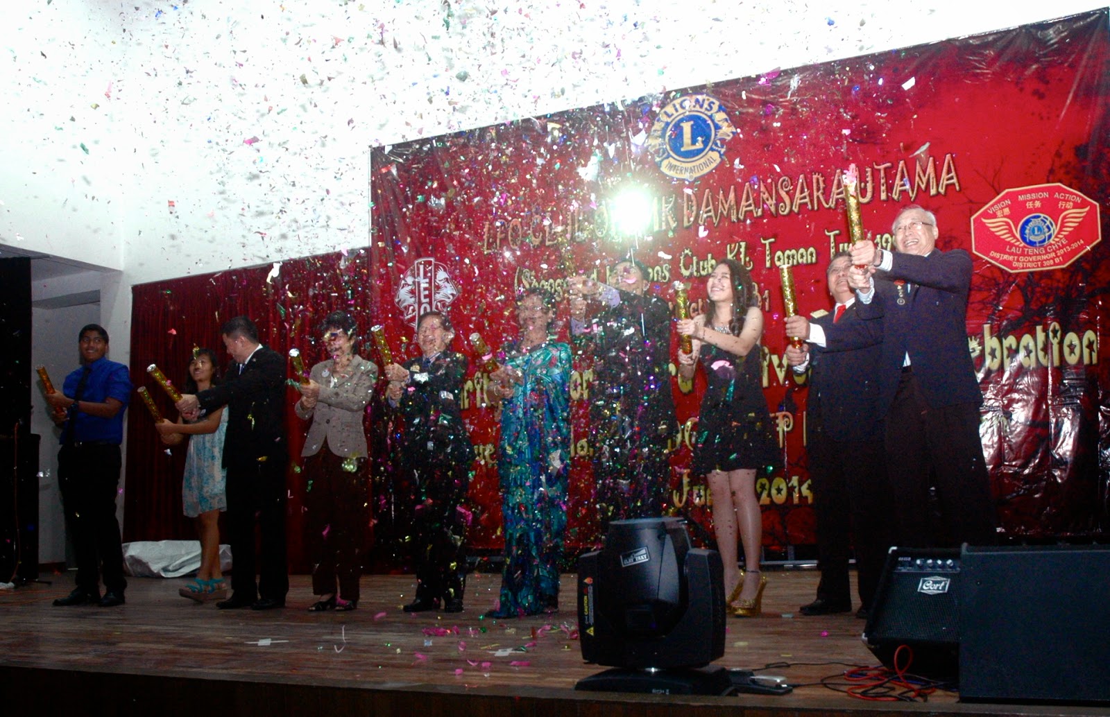 LEO CLUB OF SMK DAMANSARA UTAMA: SMKDU LEO's Annual Charity Dinner 2014