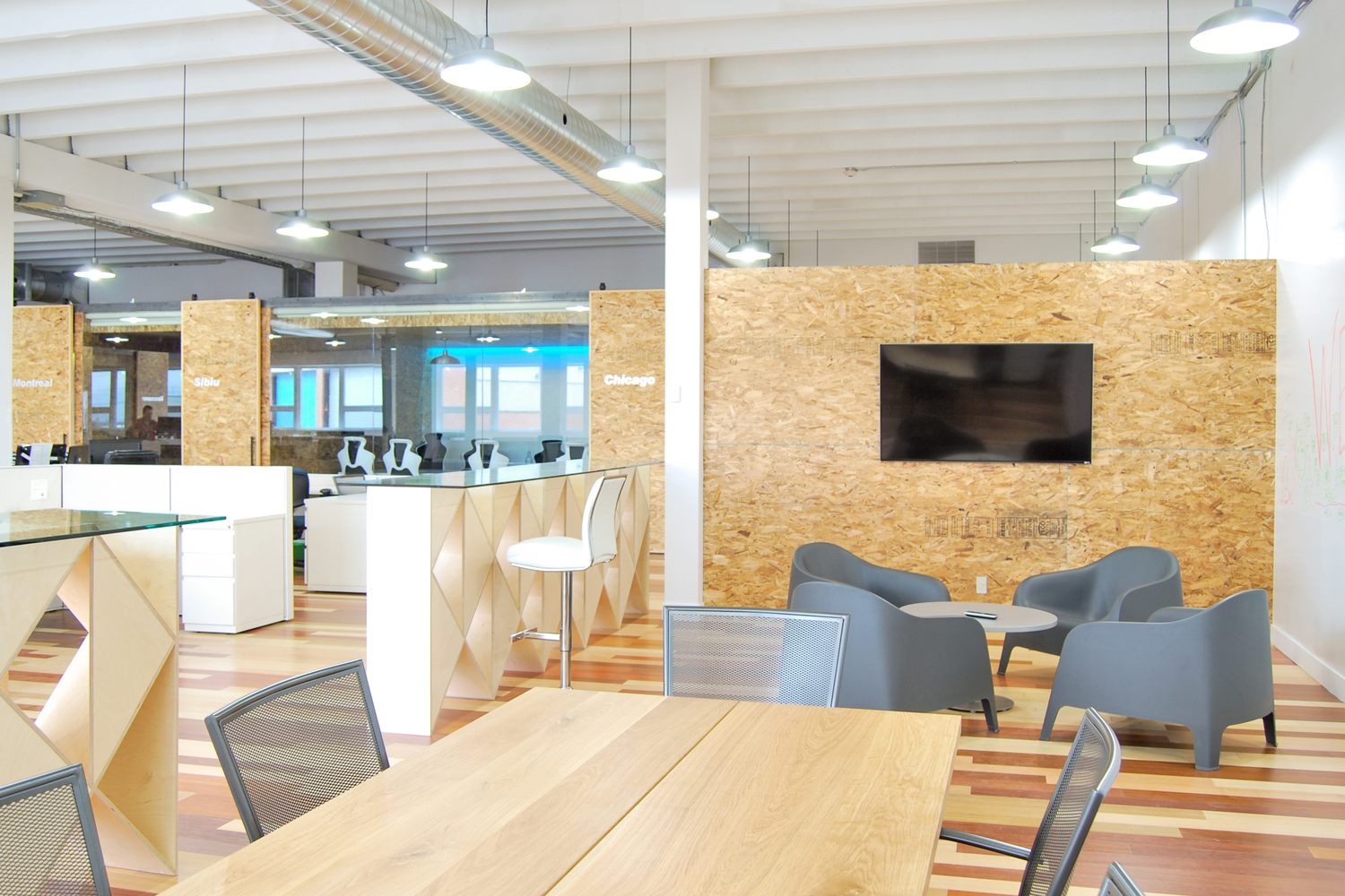 OSB FURNITURE: AT Office Est Architecture