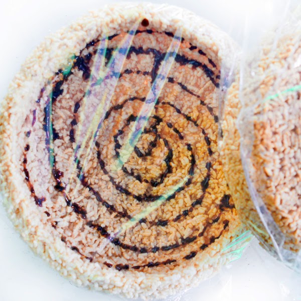 Mengintip Proses Pembuatan Intip ~ Satelit Solo