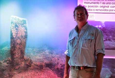 Przed Kolumbem: Opowieść o Samabaj - zatopionym mieście Majów