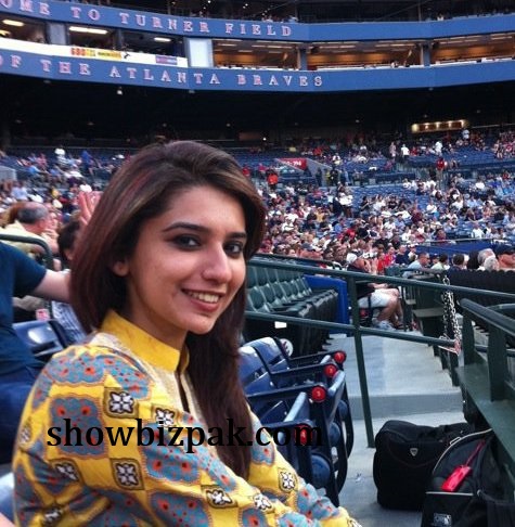 Pakistani Showbiz : Maria Memon