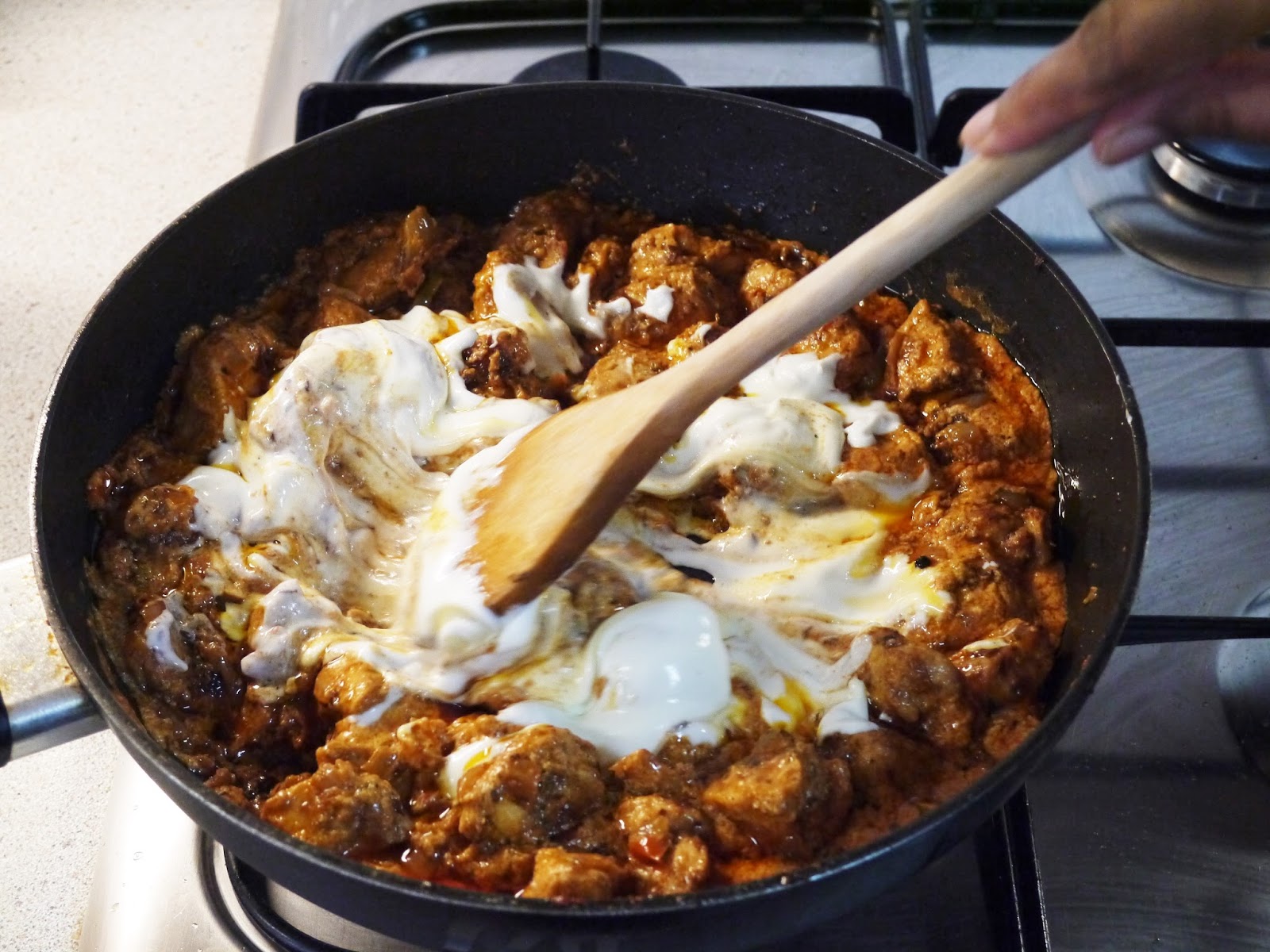 This Muslim Girl Bakes: Butter Chicken 2016.