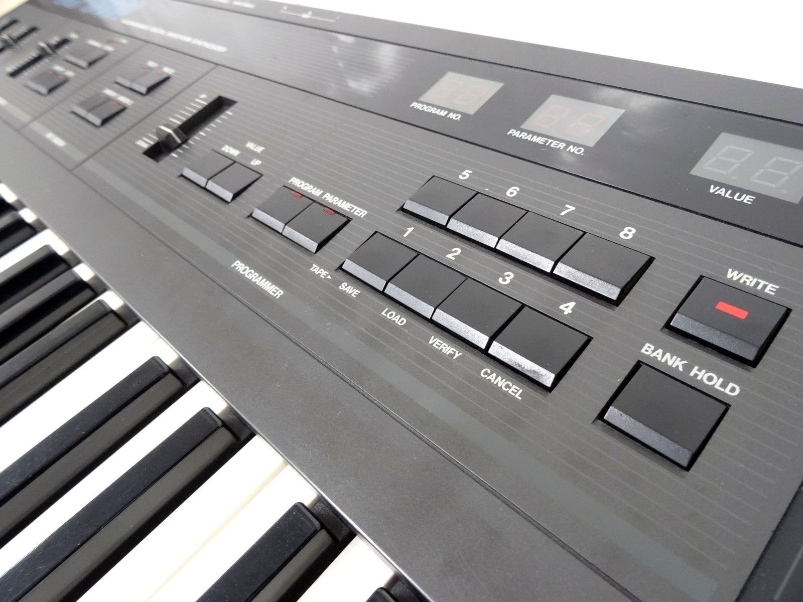 MATRIXSYNTH: Korg DW-8000 Vintage Digital Analog Waveform Synthesizer ...