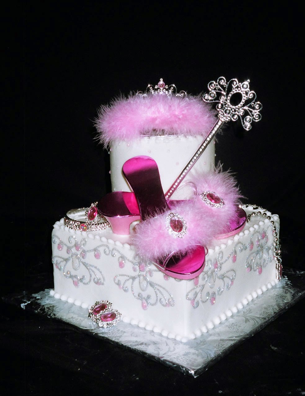 cake birthday: Photo Princess Birthday Cake Square Cake Bottom And Round