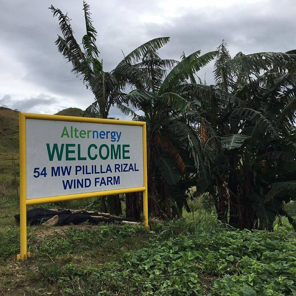 LOVERBOYZ AVENUE: Pililia windmill farm