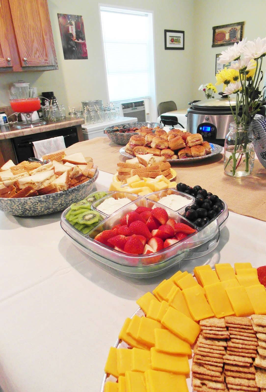 beyond the aisle: entertaining: breeze's shower! [how to plan a rustic ...