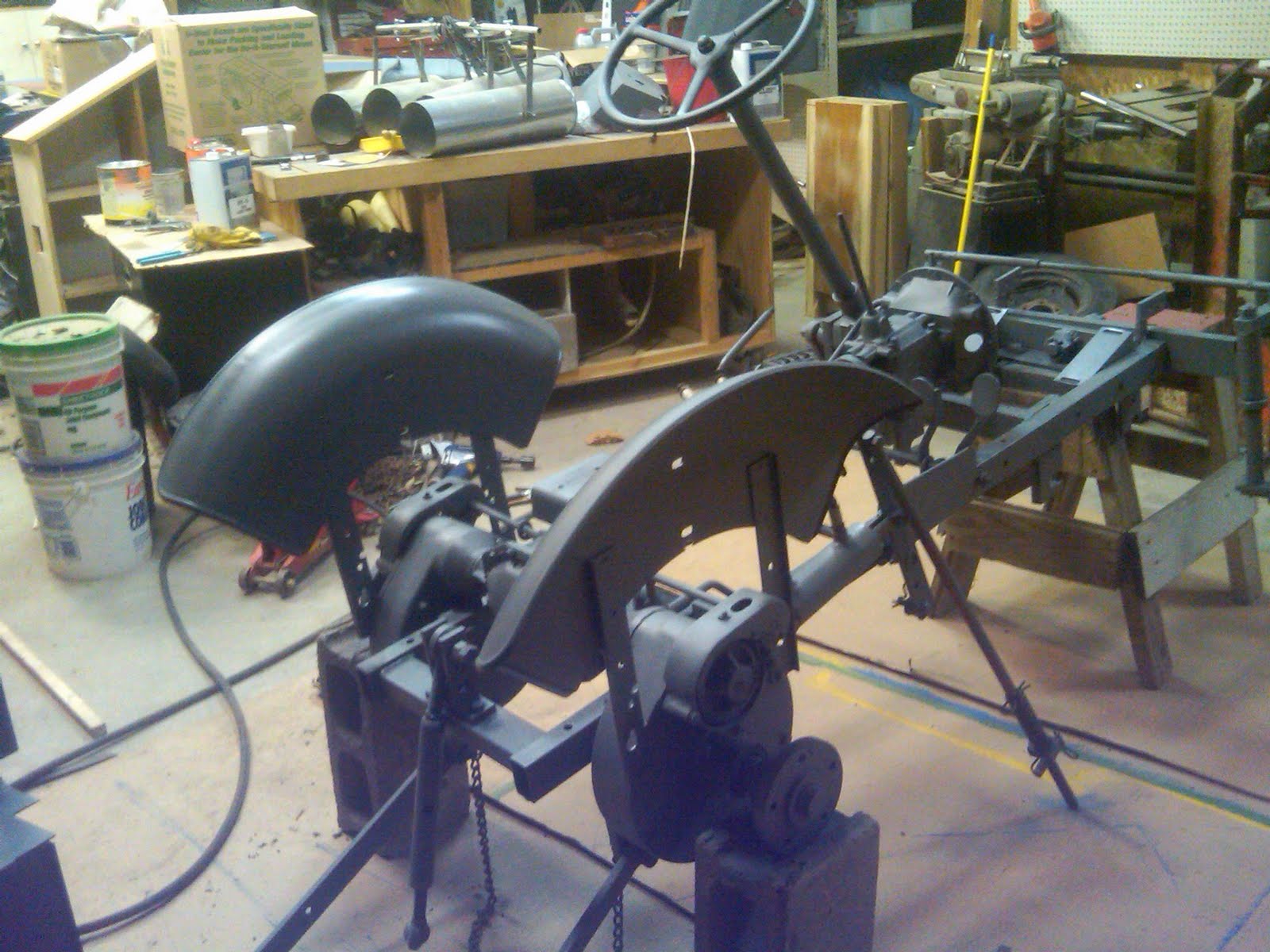 Power King Economy Tractor Restoration: Epoxy Primer. Looking so nice.