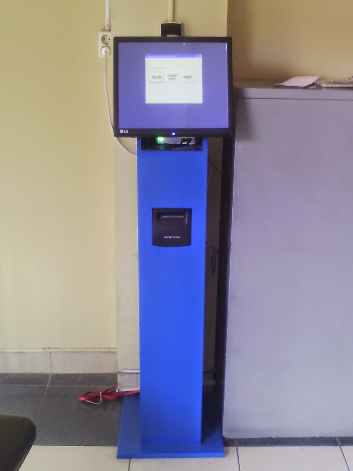 Sistem Antrian Bank - Karen Technology Indonesia