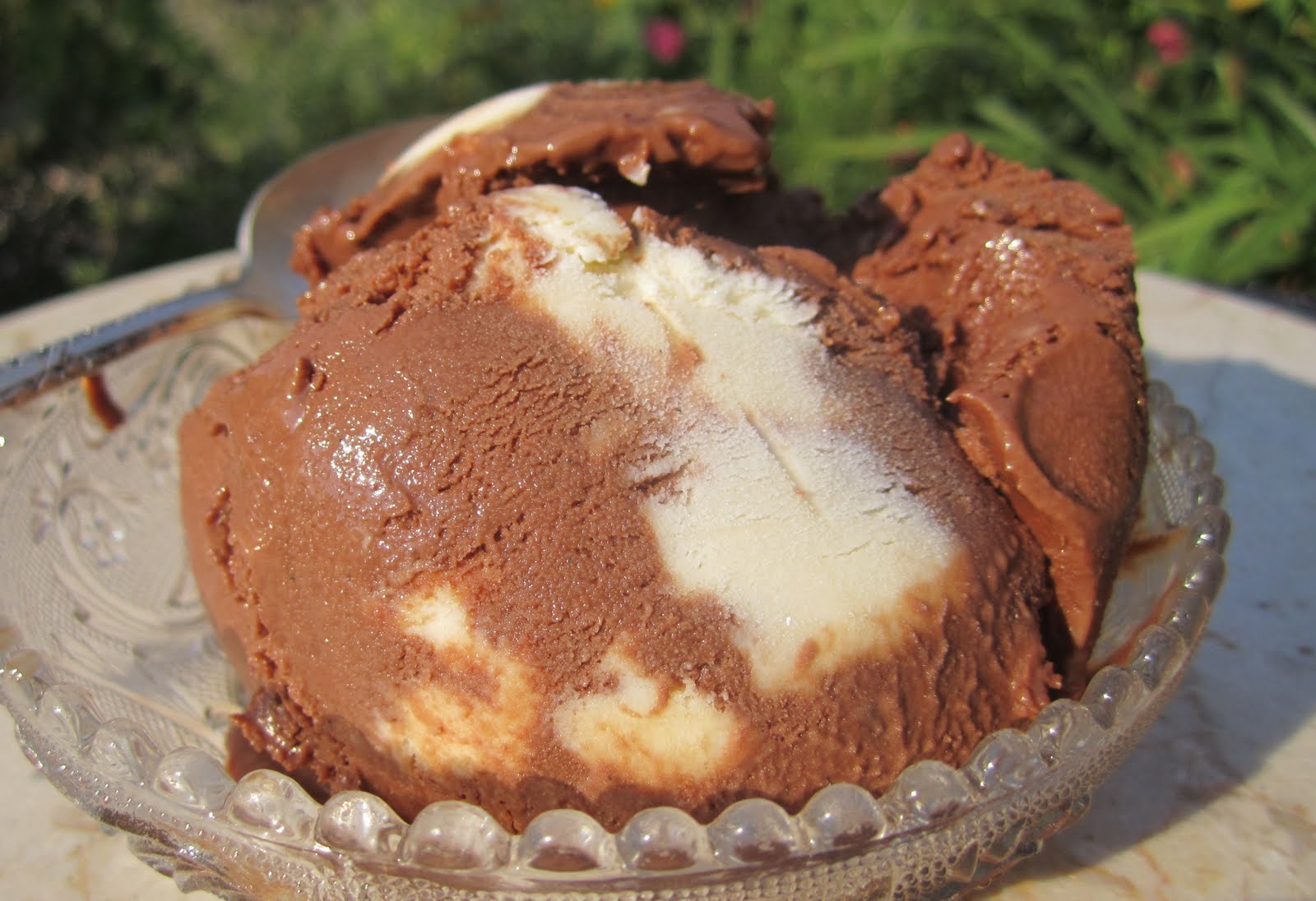 The Irish Mother: Chocolate Velvet Cheesecake Ice Cream