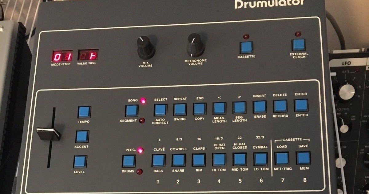 MATRIXSYNTH: EMU Drumulator Drum Machine SN 5715