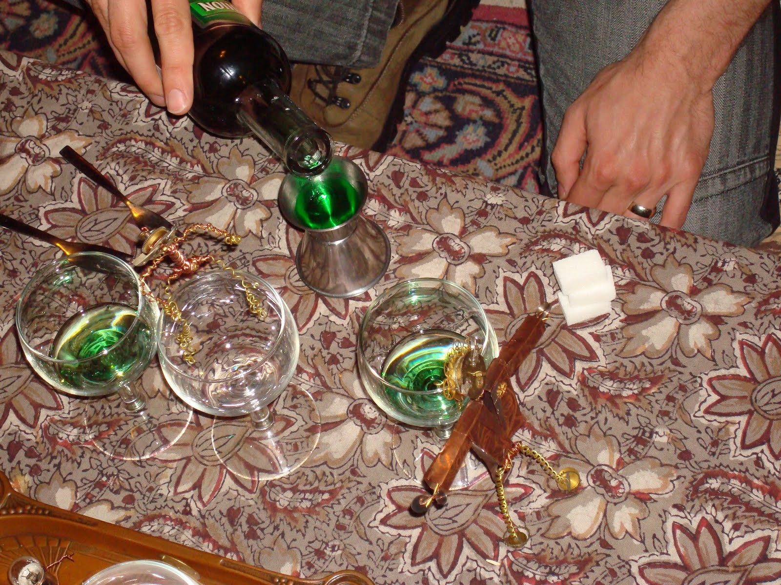 Cosmopolitan Correspondent: Steampunk Cocktails!