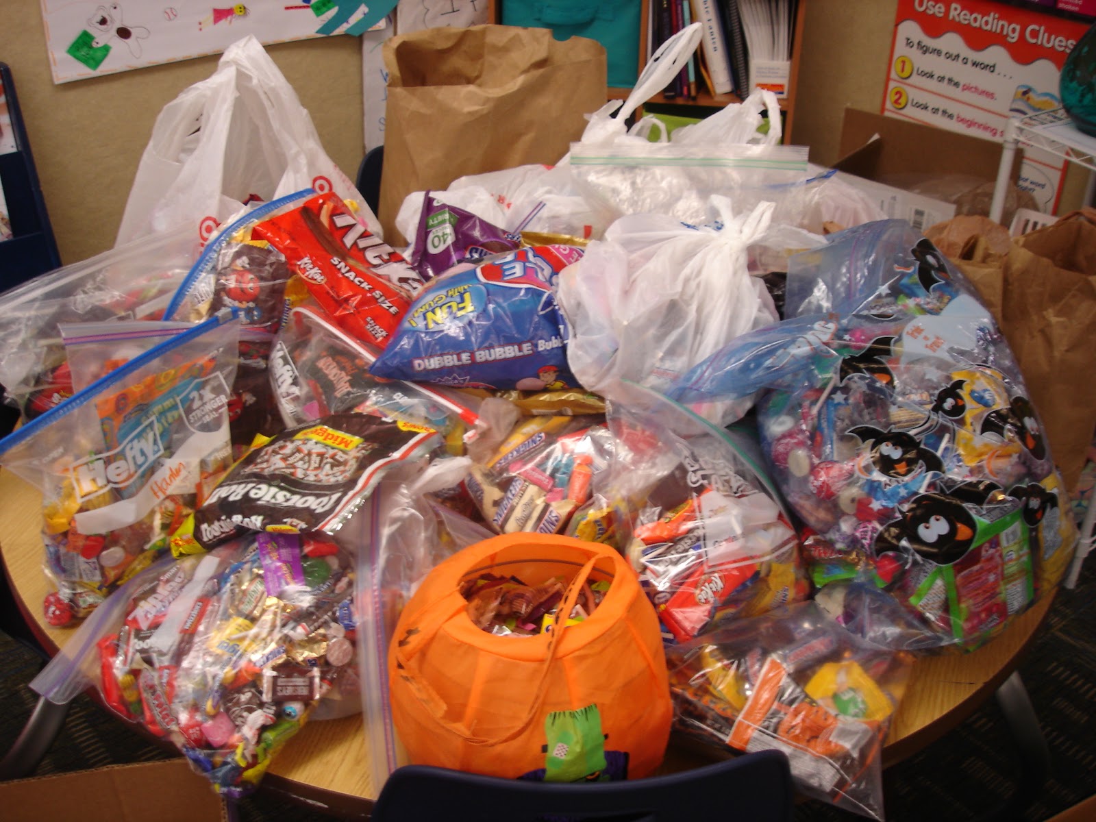 Hanlen's Happenings: Halloween Candy Drive