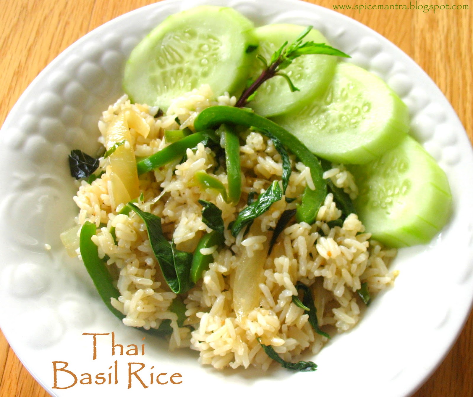 * Treat your tongue *: Vegetarian Thai Basil Rice