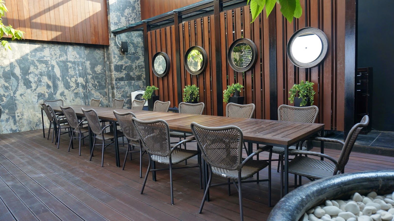 Sky 36 Restaurant Surabaya (venue review) | Laura Angelia