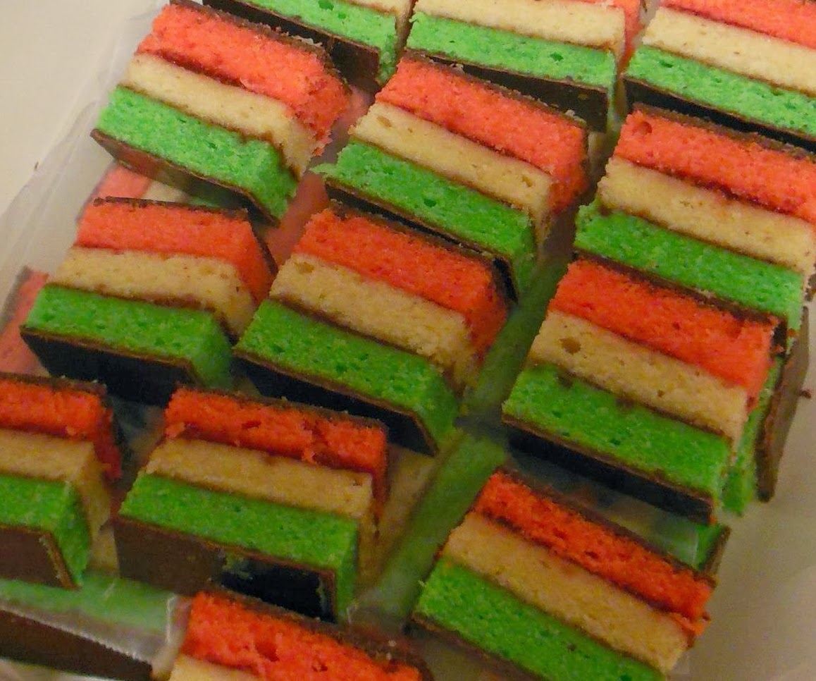 Food Newsy From Suzie!: Venetian Rainbow Cookies
