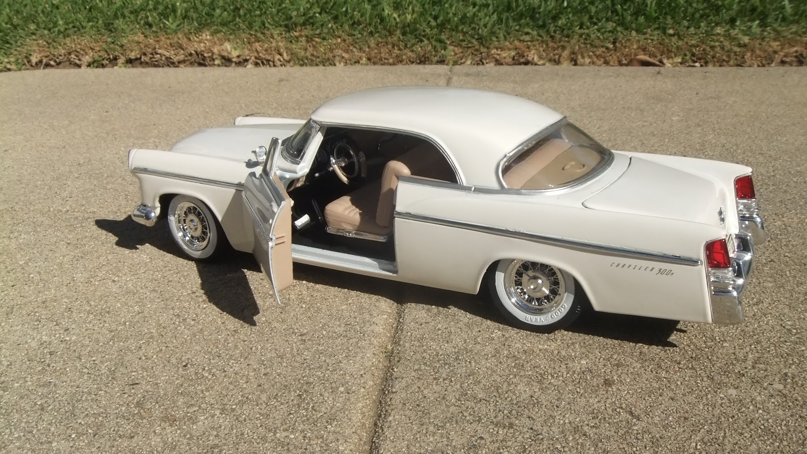 E.R. Terry Jr. Model Car Collections: Classic Chrysler 1956...when a ...