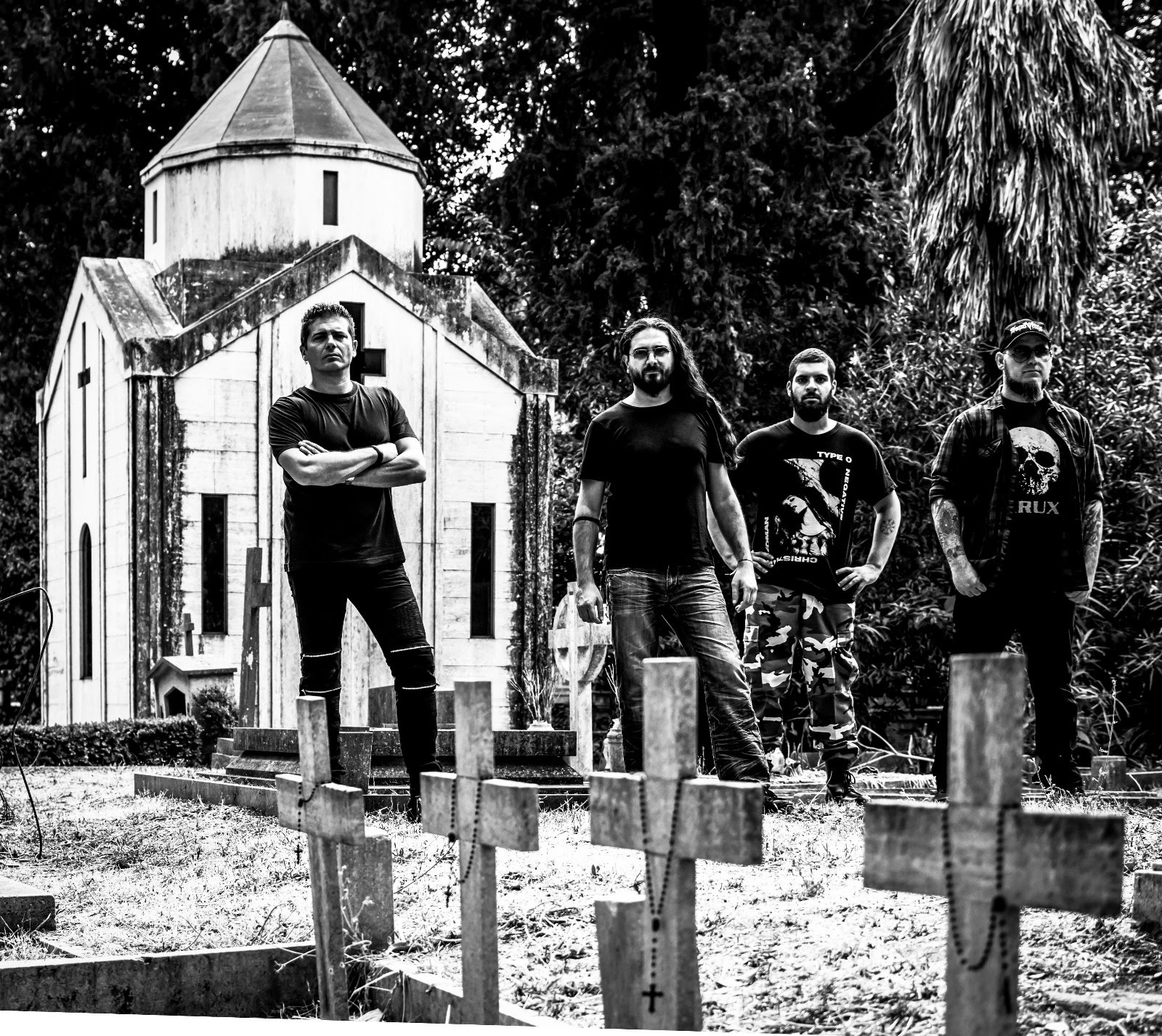 Heavy Metal Thunder Brasil: SUUM - Buried Into the Grave