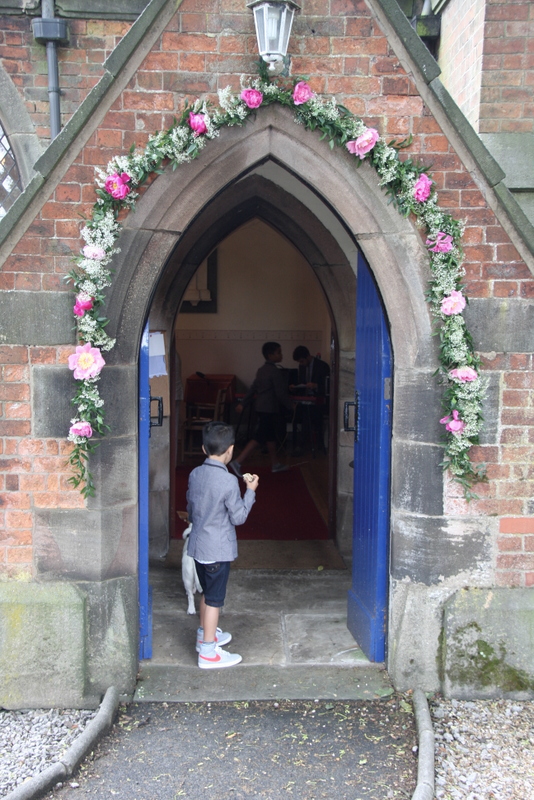 Romantic Chic For Stan & Sarah's Big Day at Withnell Fold Church ...