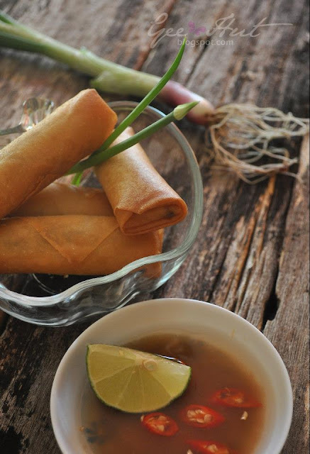 GeeHut: Popia Serunding Ikan