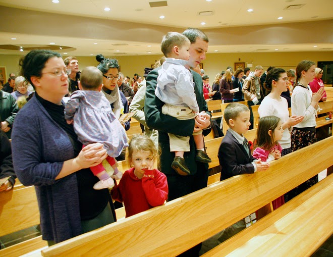 Liturgy & Catechesis Shall Kiss: Helping Young Children Appreciate the Mass