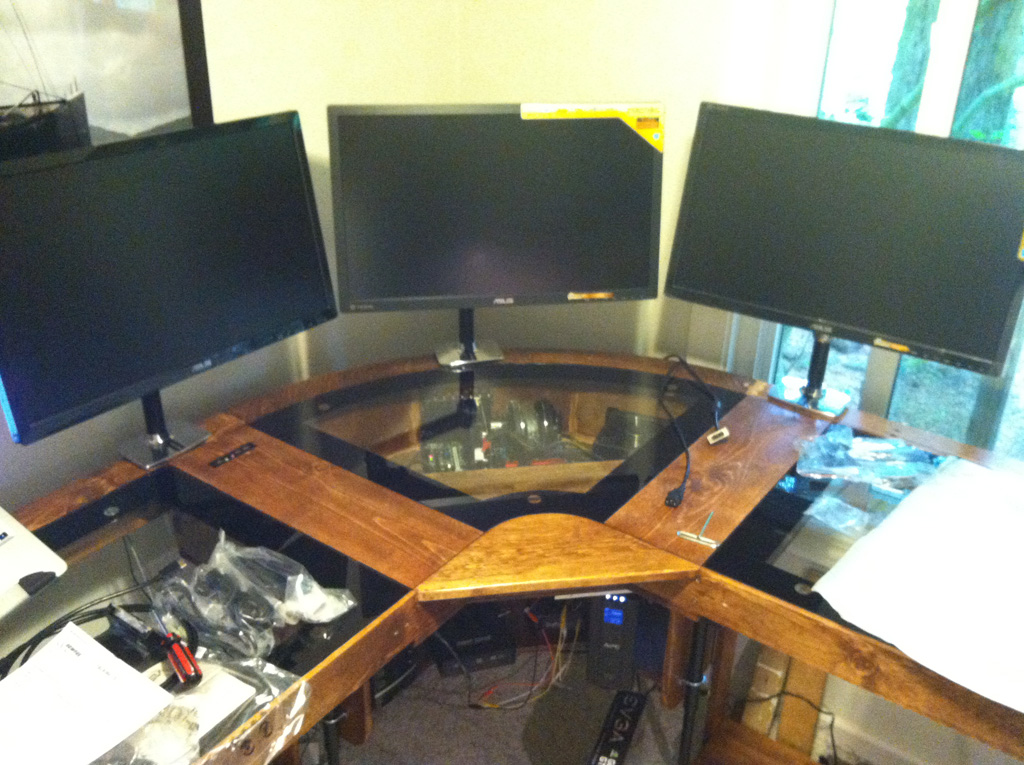 Loren's Projects: The Computer Desk