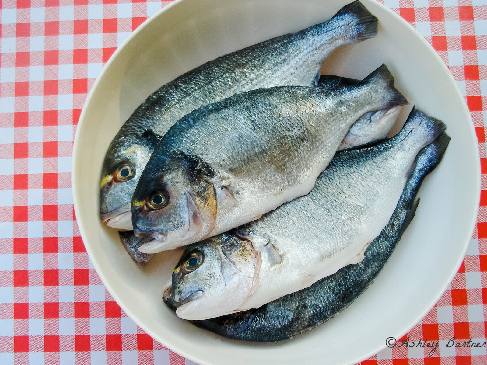 La Tavola Marche Recipe Box: Whole Fish in Salt Crust